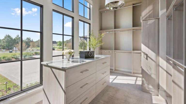 A Guide to Window Nailing Fins | Clearview Distributors